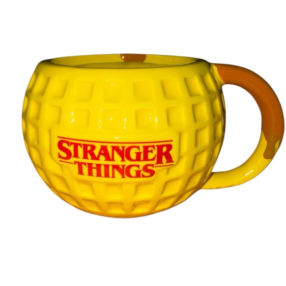 Netflix | Dining | Stranger Things 8 Oz Yellow Waffle Mug 3d Dripping ...